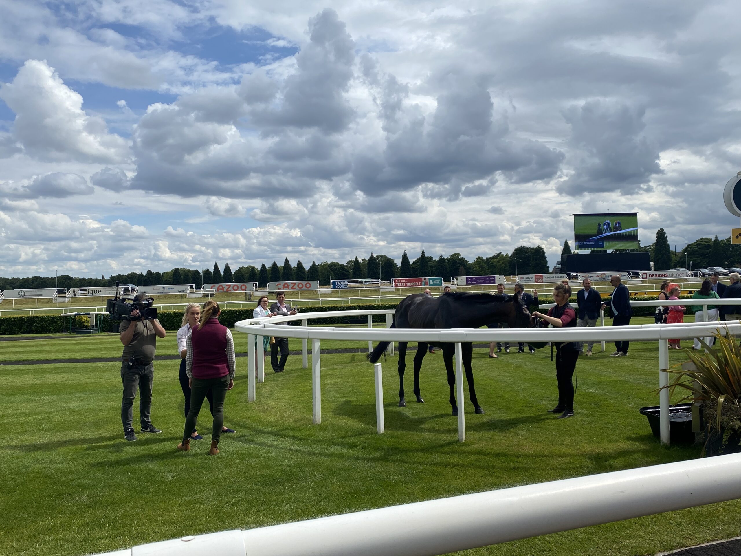 Communications Assistant - Careers in Racing